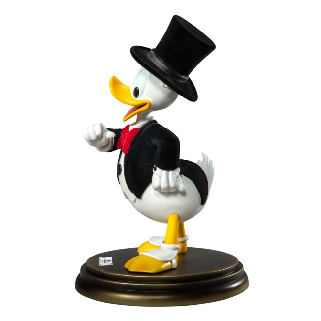 Beast Kingdom Donald Duck in Tuxedo with Chip 'n Dale Master Beast Kingdom Donald Duck in Tuxedo with Chip 'n Dale Master